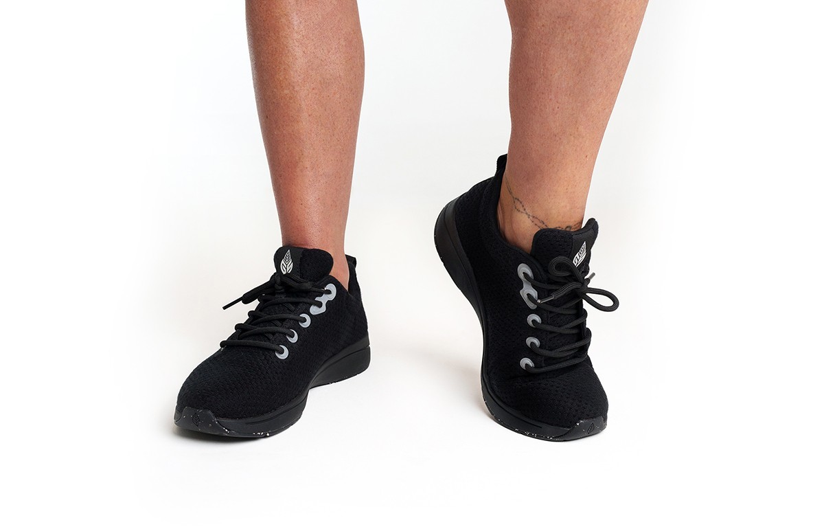 Green Steps ONE | Sustainable Arch Support Shoes - Black | FootActive